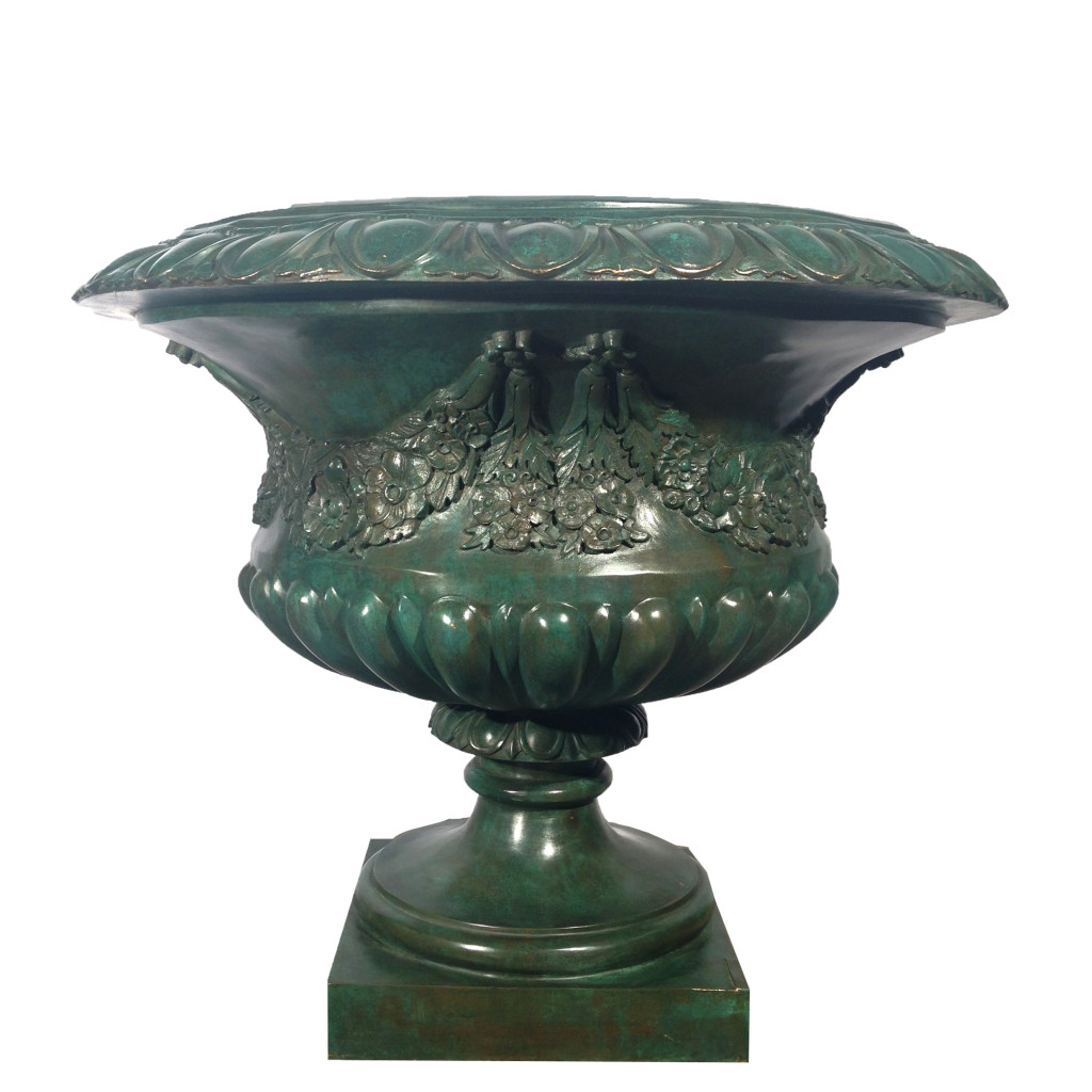 Bronze Classical Urn atop Pedestal Sculpture Pair - Metropolitan ...